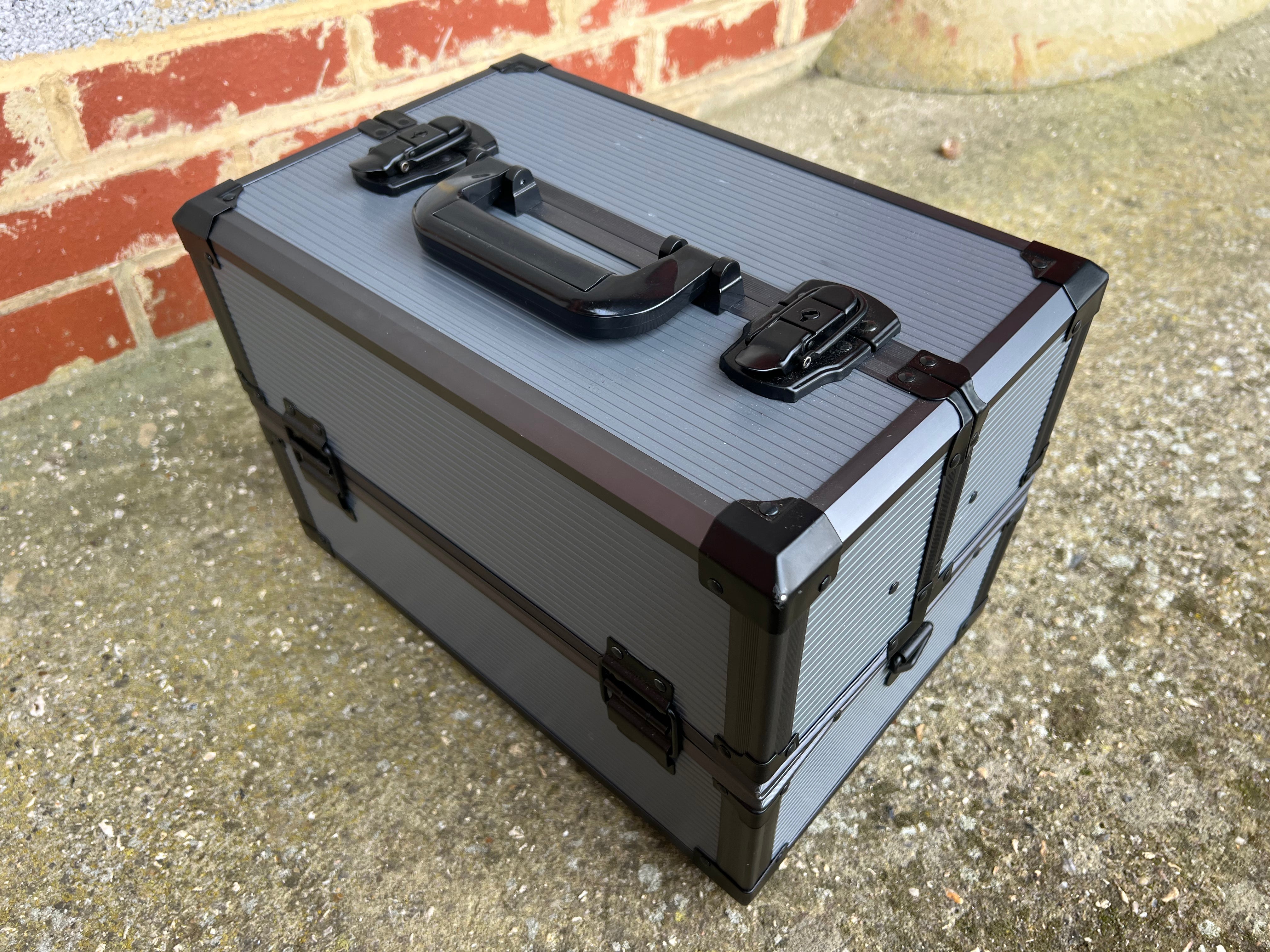 SENZO PADDOCK TOOL BOX – Used Kart Shop